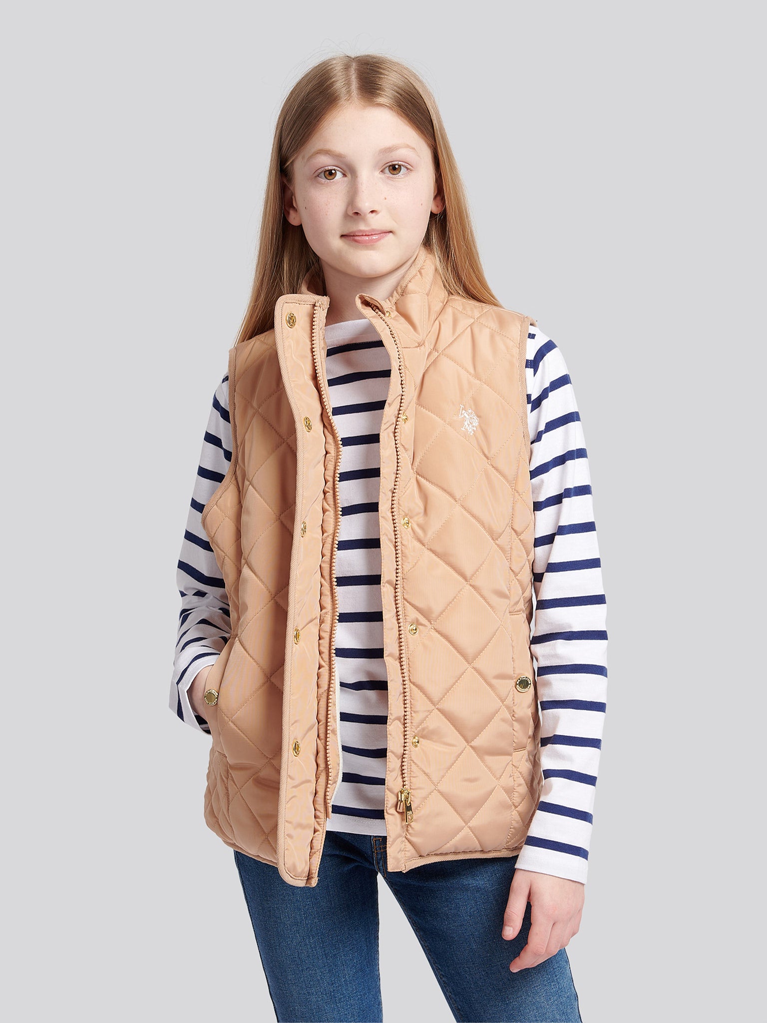 Girls Lightweight Quilted Gilet in Cuban Sand – U.S. Polo Assn. UK